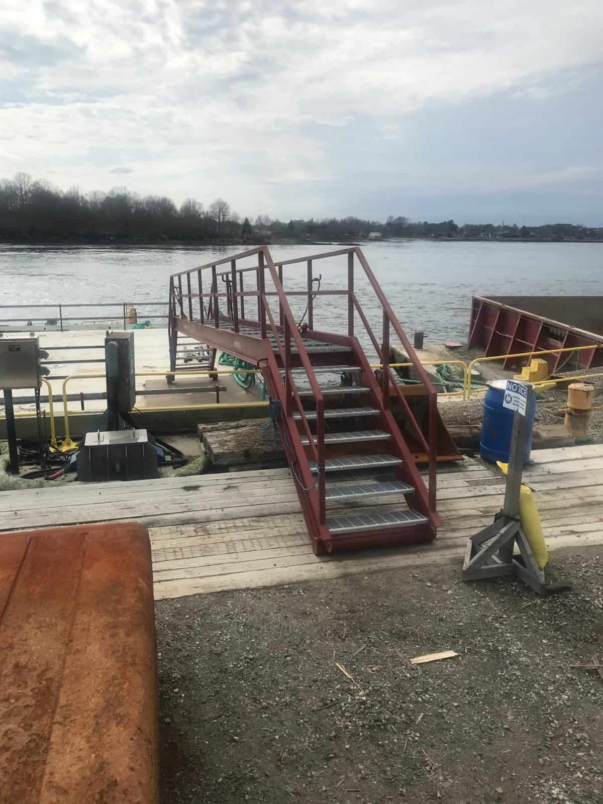 Custom Barge Fabrication Solutions, Barge Equipment
